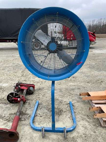 30” Artic Blast Fan (12,000 CFM), Electric Misting Fan With Water Pump ...