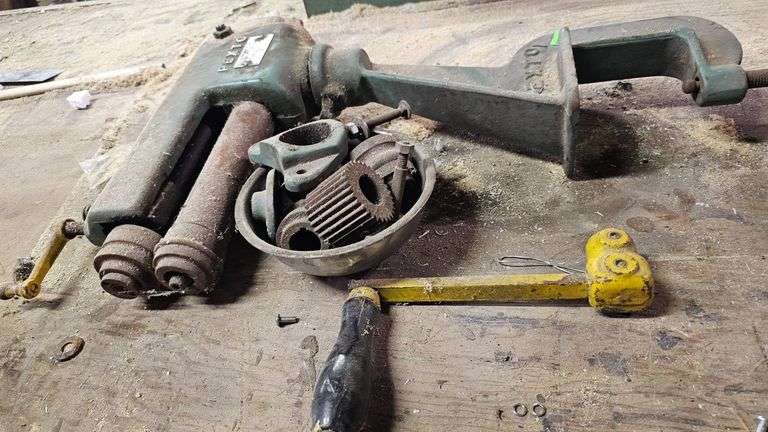 Pexto Peck, Stow & Wilcox Co. No. 620-F Crimping Tool with Accessories ...