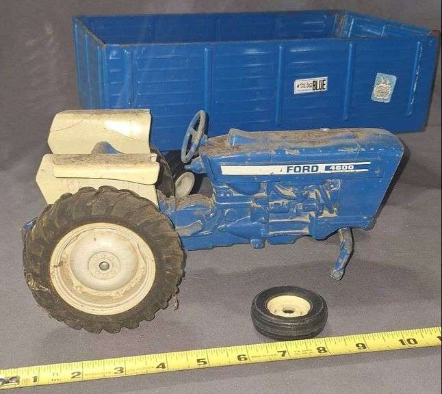 Ford 4600 Tractor and Blue Wagon 1/12 Scale Model Parts - Metzger ...