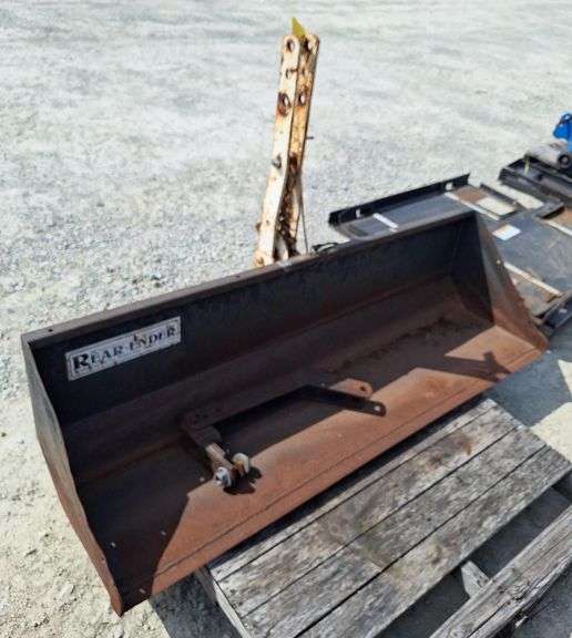 3pt rear-ender bucket - Metzger Property Services, LLC