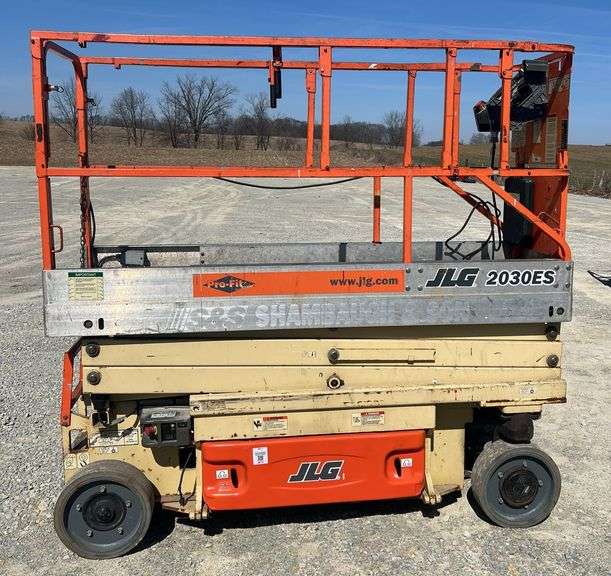 2006 JLG 2030ES Pro-Fit Series Scissor Lift, 24 Volt, 258.6 hours, Runs ...