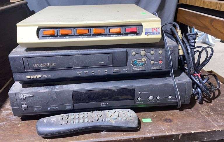 Electronic Equipment Lot: PC Concepts Power Controller, Sharp VCR, GE ...