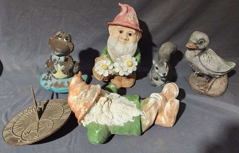 Figurines and Sundial Set with Various Animal and Gnome Designs ...