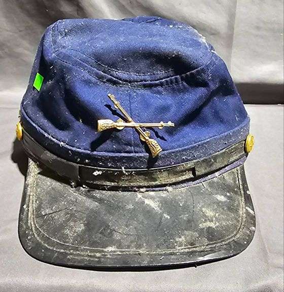 Blue Civil War-Style Military Cap with Crossed Rifle Insignia - Metzger ...