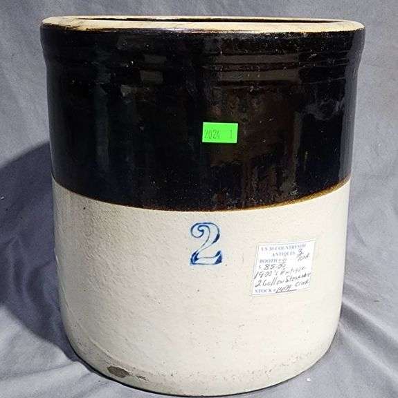 No. 2 Two-Tone Stoneware Crock - Metzger Property Services, LLC