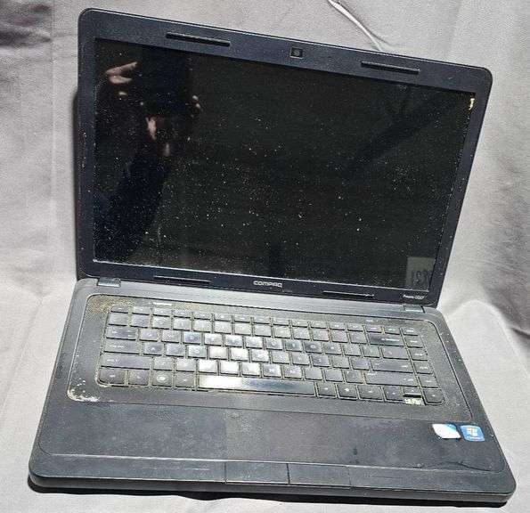 Compaq CQ62 15″ Laptop with Windows 7 Home Premium OA Sticker - Metzger ...