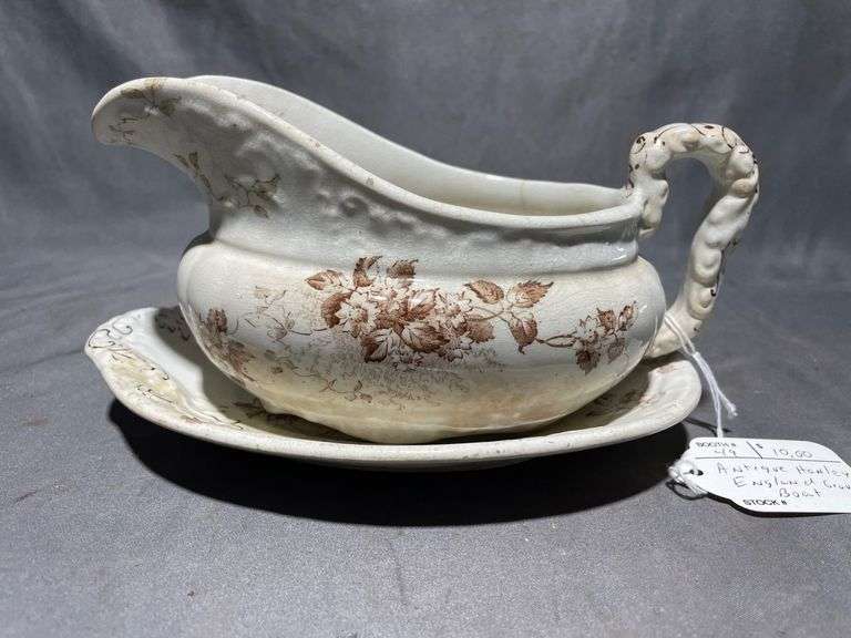 Gravy Boat with Underplate and Floral Transfer Design, Made in England ...