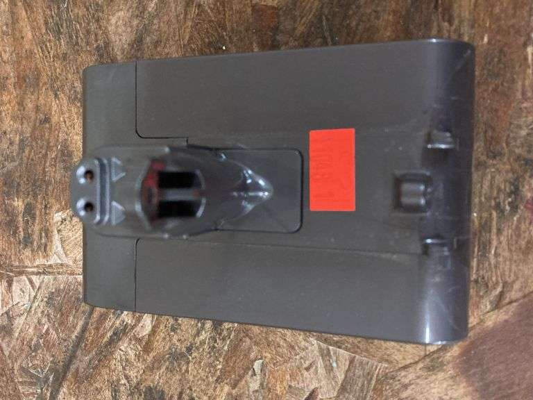 Dyson Battery Pack - 6 Cell - Type B - Metzger Property Services, LLC