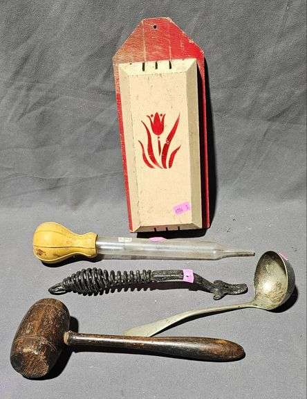Rustic Kitchen and Tool Items Including Pyrex Baster, Tulip Wall Holder ...