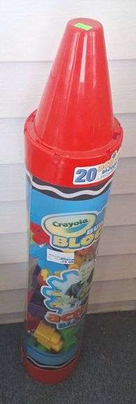Crayola-Themed Plastic Container Filled with Building Blocks - Metzger ...