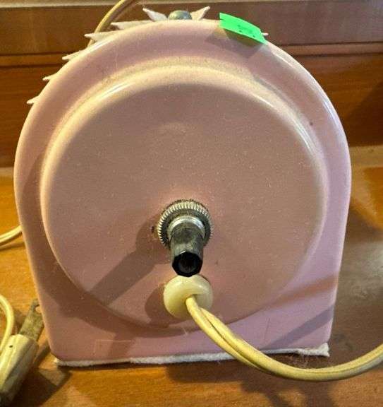 Pink Metal Dial-Lite Bed Lamp with Adjustable Louvers - Metzger ...