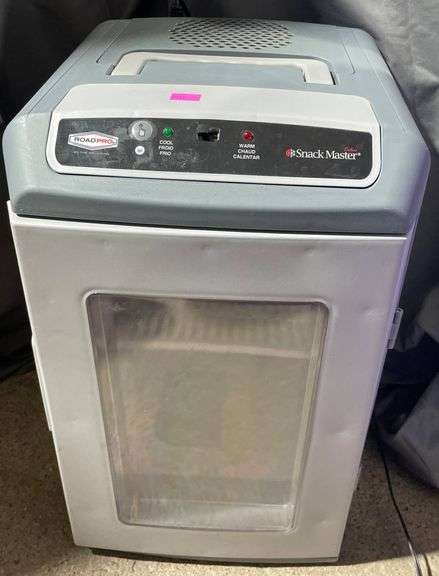 RoadPro Deluxe SnackMaster 12V Thermoelectric Cooler/Warmer, Model ...