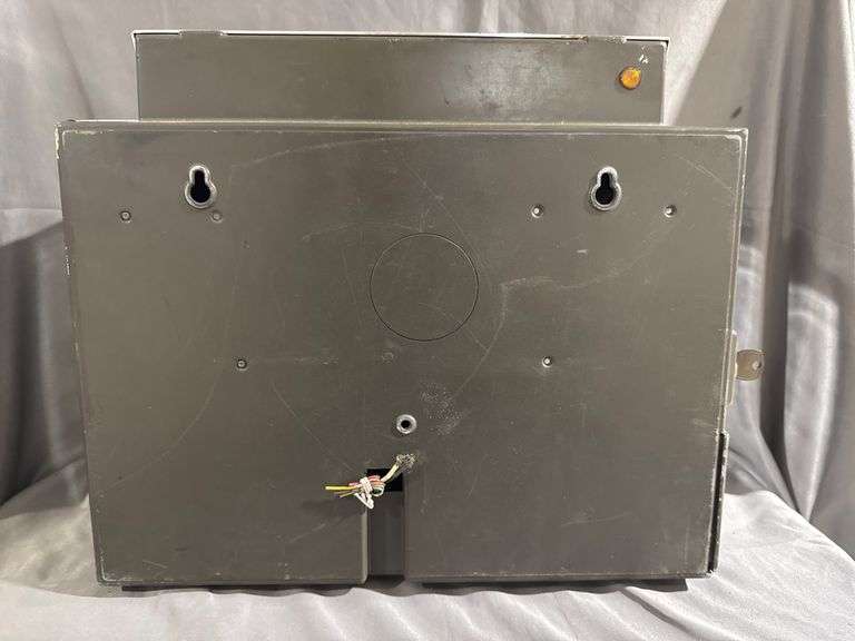 Rock-Ola AMI Remote Jukebox Wall Selector with Key - Metzger Property ...