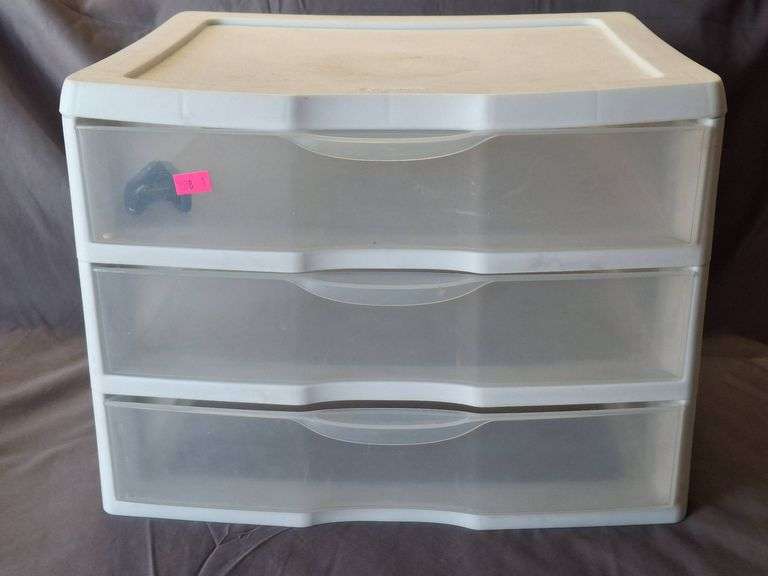 Sterilite 3-Drawer Plastic Storage Unit with Frosted Drawers - Metzger ...