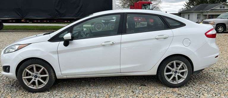 2019 Ford Fiesta SE, Backup Camera, Power Windows/Locks, Runs and ...