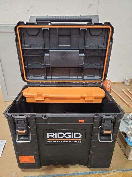 RIDGID Pro Gear System Gen 2.0 Stackable 25 in All Terrain Rolling Tool ...