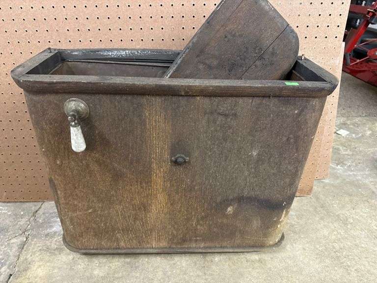 Peerless Water Tank with Copper Liner and Internal Mechanisms - Metzger ...