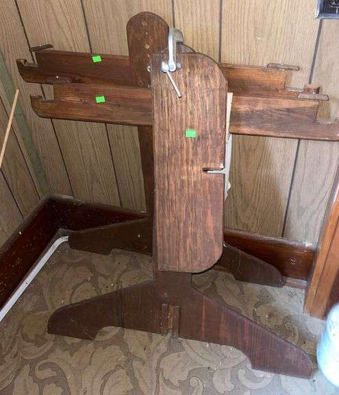 Adjustable Quilting Frame, 84 Inches - Metzger Property Services, LLC