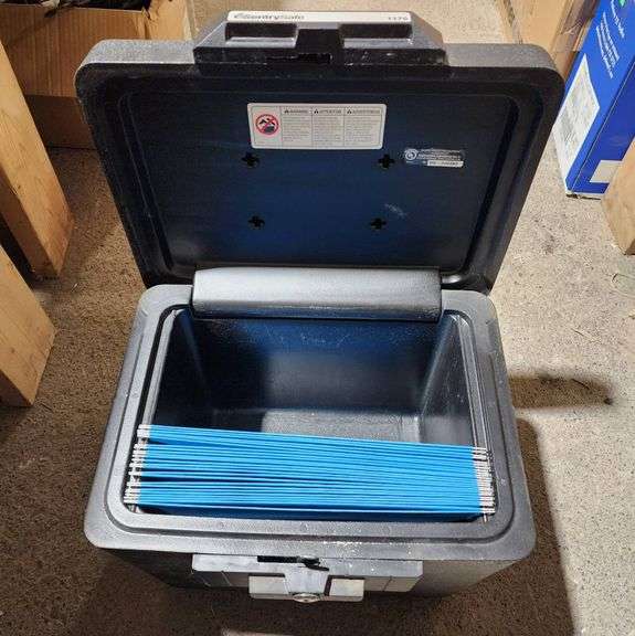 SentrySafe 1170 Fireproof File Safe with Key Lock (key not included ...