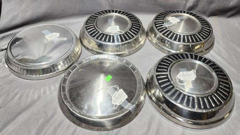 Set of Five Metal Hubcaps with Chrome Finish - Metzger Property ...