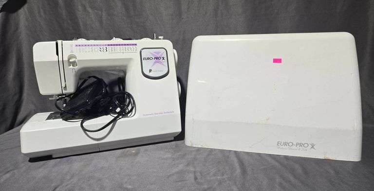Euro-Pro X Model 6131 Sewing Machine with Cover and Foot Pedal ...