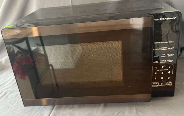 Hamilton Beach Microwave Oven 1400 wt, Model HB8436127995-02 - Metzger ...