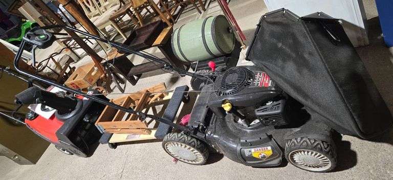 MTD Pro Rear-Wheel Drive Gas Lawn Mower with Kohler 173cc Engine ...