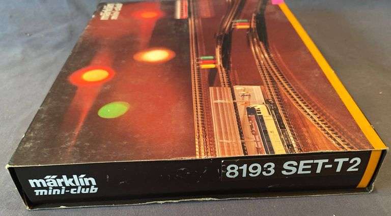 Märklin Mini-Club 8193 SET-T2 Model Train Track Set - Metzger Property ...