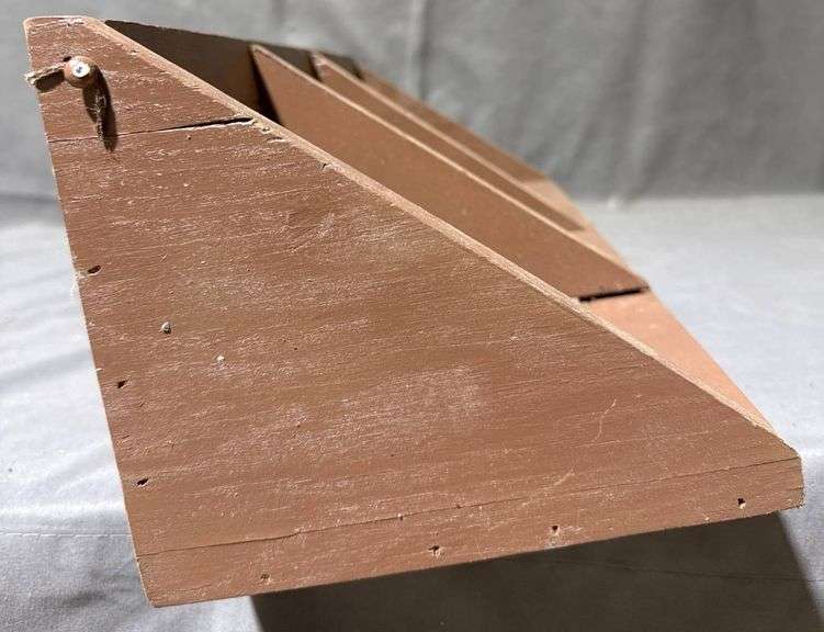 Three-Tier Display Shelf with Louvered Shutter Panels - Metzger ...