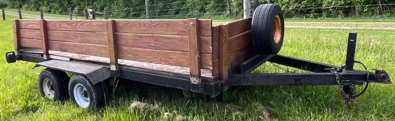 1971 Gator Tandem Axle Flatbed Utility Trailer with Wood Side Panels 63 ...