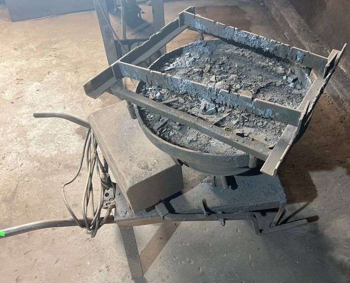 Metal Coal Forge With Hand-Crank Blower - Metzger Property Services, LLC