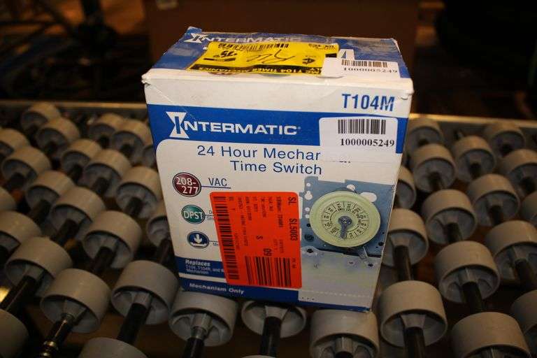 INTERMATIC - T100 Series 40 Amp 208-277V DPST 24 Hour Mechanical Time ...