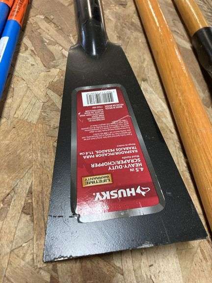 Husky 51 in. Carbon Steel Blade Ice Scraper - Metzger Property Services ...