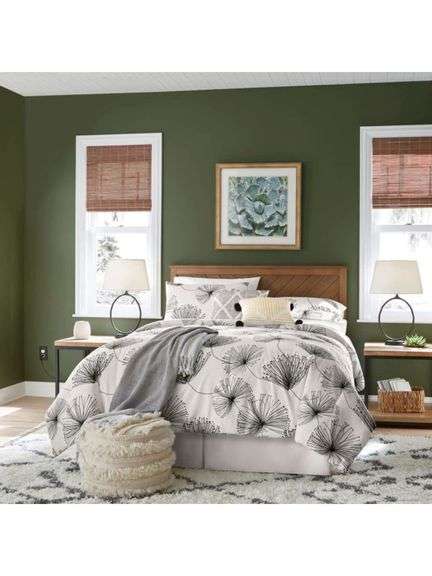 STYLEWELL - Fergus Patina Wood Finish King Bed with Chevron Slats (77. ...