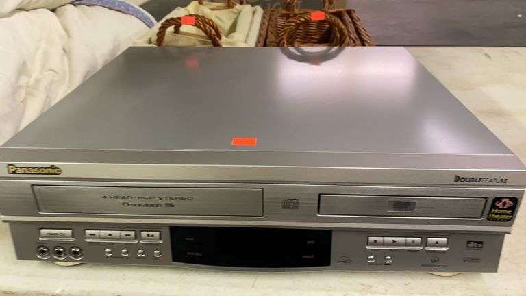 Panasonic 4-Head Hi-Fi Stereo VHS & DVD Player - Metzger Property ...