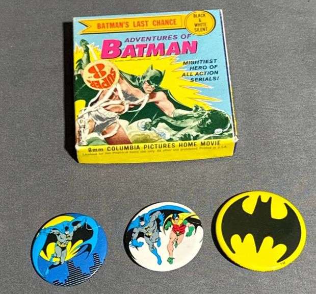 Batman-Themed Buttons & 8mm Film Reel in Original Box - Metzger ...