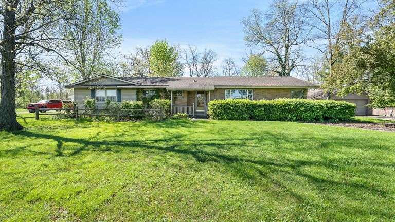 CUSTOM BUILT RANCH HOME WITH OUTBUILDING ON 1+/- ACRE - Metzger ...