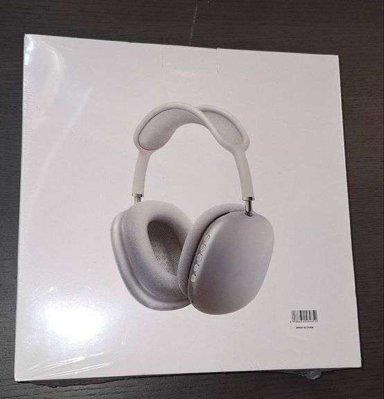 Over-Ear Wireless Headphones in Original Packaging - Metzger Property ...