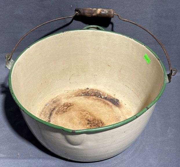 Enameled Metal Bucket with Wire Handle and Wood Grip - Metzger Property ...