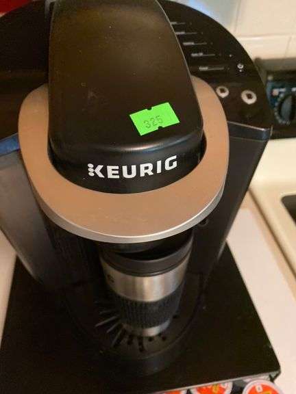 Keurig Single-Serve Coffee Maker with K-Cup Storage and Assorted Tea Pods - Metzger Property ...