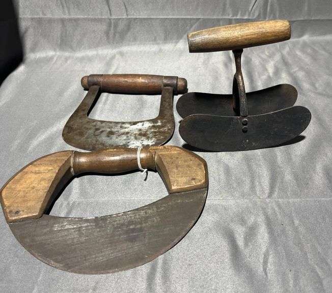 Three Metal Blade Hand Choppers with Wood Handles - Metzger Property ...