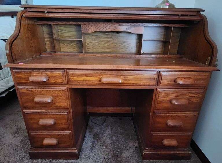 Roll-Top Desk with Lockable Tambour and Drawers - Metzger Property ...