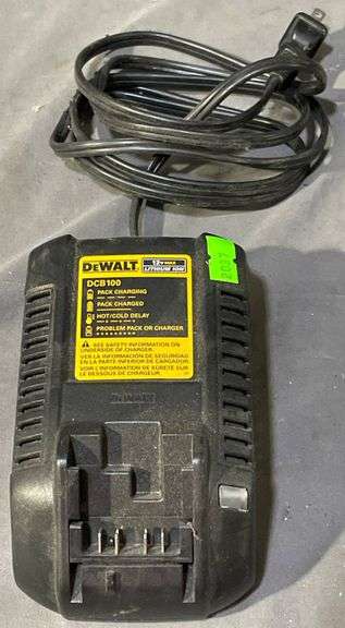 DeWalt DCB100 12V MAX Lithium-Ion Battery Charger - Metzger Property ...