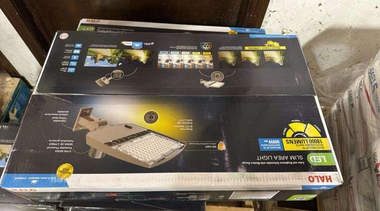 HALO 450-Watt Equivalent Integrated LED, Bronze Area Light Large, 18000 Lumens - Metzger ...