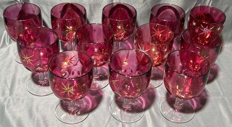 12 Ruby-Colored Stemmed Glasses with Starburst Design - Metzger ...