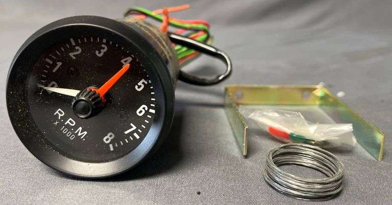 Tachometer Gauge RPM x1000 Marking with Accessories - Metzger Property ...