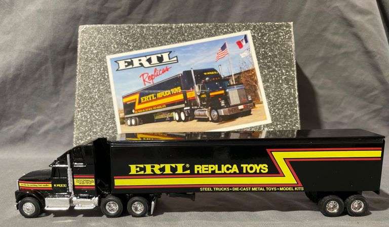 Ertl Replica Toys Die-Cast Semi-Truck and Trailer Set in Box 13 ...