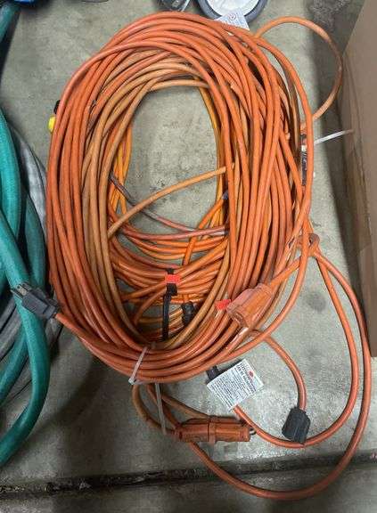 4 Extension Cords - Metzger Property Services, LLC