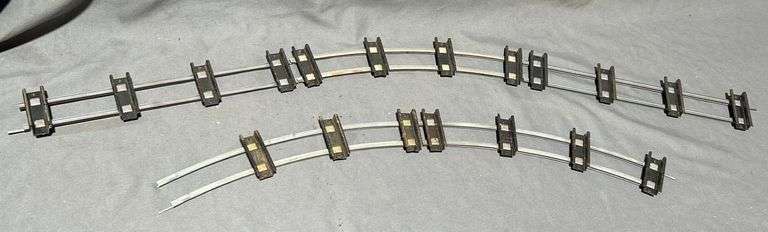 Curved and Straight Metal Model Train Track Pieces - Metzger Property ...