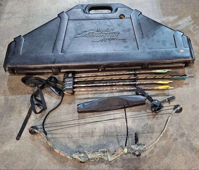 Silent Strike Compound Bow with Arrows and High Country Archery Case ...
